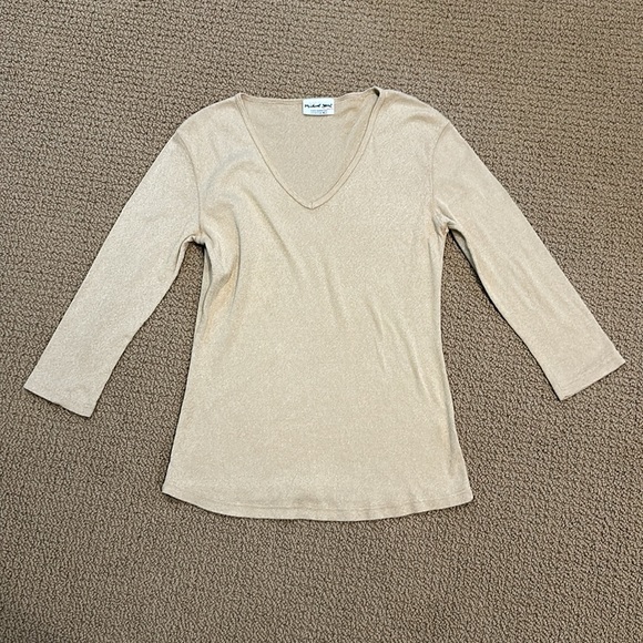Michael Stars | Tops | Michael Stars Vneck 34 Sleeve Gold Shimmer ...